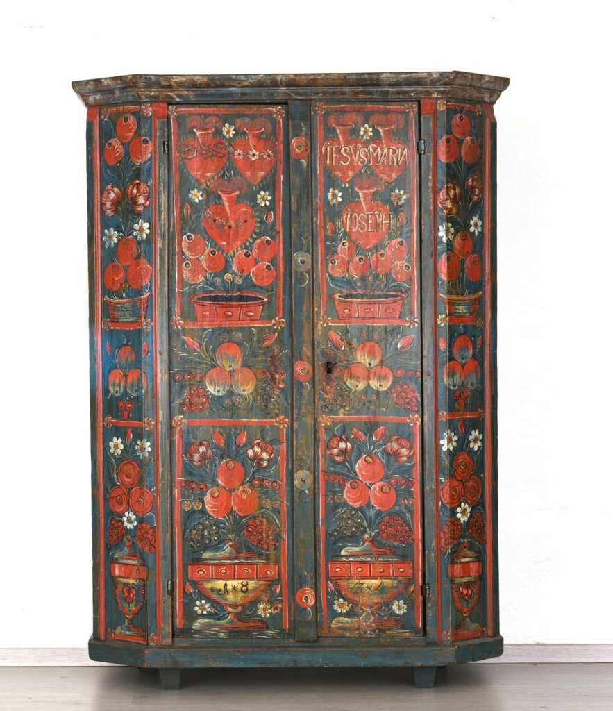 Bauernmöbel | Antiquitäten Schlemmer Regensburg